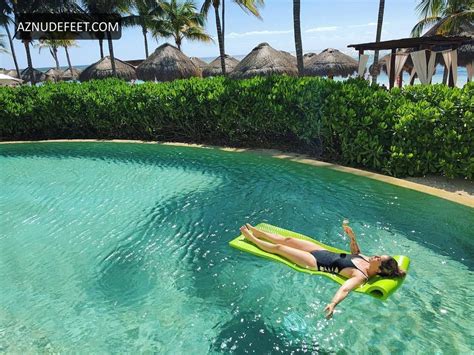 Brooke Williamson Feet Aznudefeet