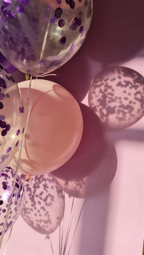 Шары оформление фотозоны розовый фон вечеринка Розовые шары идея день рождения День