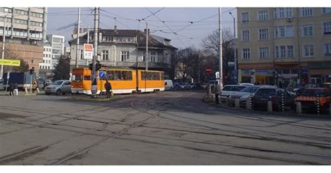 Полицията отцепи част от центъра на София заради изоставен куфар