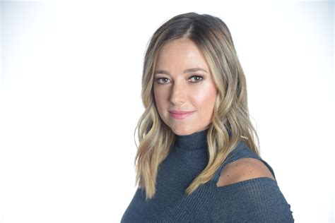 How The Internet Influenced Pop Culture With Ambermac Altpoprepeat