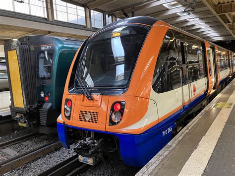 British Rail Class 319 217 3192 Unit Number 319217 Brel York