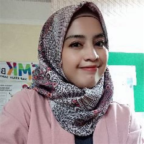 Luki Emiliya Hidayat Youtube