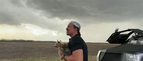 Reed Timmer Extreme Meteorologist