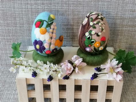 Великденски яйца от вълна чрез метода иглонабиване Handmastersbg