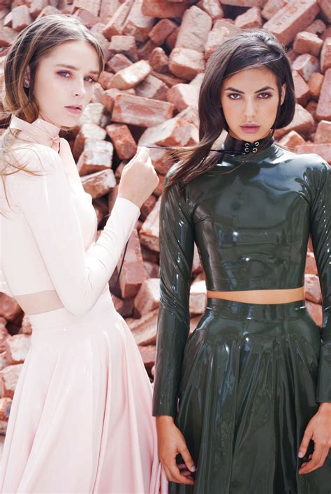 Tight Shiny Models Photo