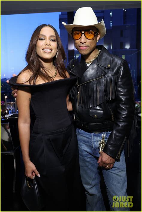 Blake Lively Rosé And More Support Pharrell Williams At His Tiffany