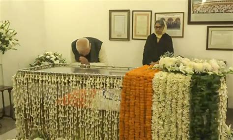 மறைந்த முன்னாள் பிரதமர் மன்மோகன் சிங் உடலுக்கு தலைவர்கள் அஞ்சலி Pm Modi And Leaders Pays Last