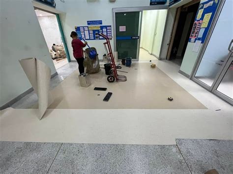 ทีมงาน ฟิวเจอร์ Xray เข้าปรับปรุงงาน ห้องct Scan รพ ลำปาง Future Xray จำหน่ายวัสดุ และ