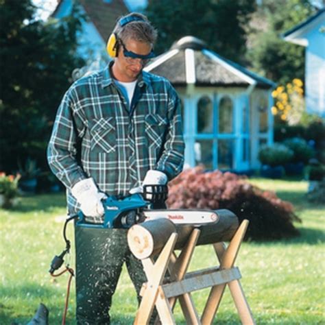 Makita UC4041A электрическая пила купить в Минске, цена