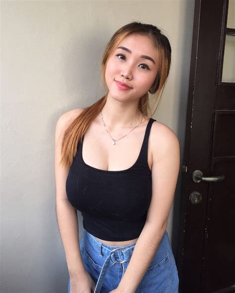 Cewek Cantik Selebgram Dengan Body Yang Bikin Ngiler Setiap Lelaki Anastasya Khosasih