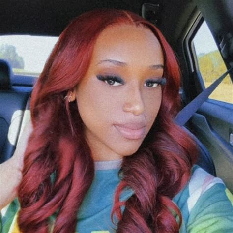 Pretty Lex On Threads