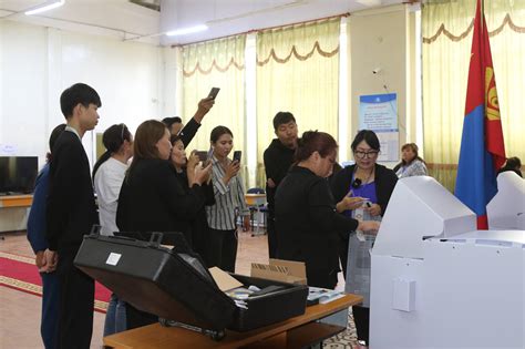 Дархан уул аймгийн хэмжээнд 45 хэсгийн хороонд 75 санал тоолох төхөөрөмжийг туршлаа Дархан уул