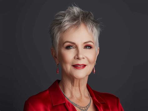 25 Flattering Medium Haircuts For Women Over 60 With Fine Hair That