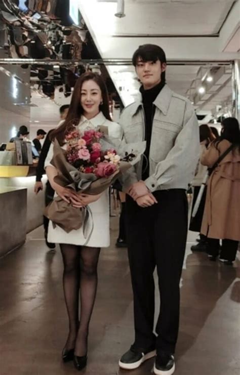 오나라 Sky캐슬 아들 이유진 만났다언제 이렇게 훈남 됐지 텐아시아