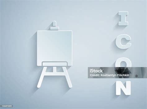 종이 컷 나무 이젤 또는 회색 배경에 고립 된 아트 보드 아이콘 을 그림 종이 아트 스타일입니다 벡터 일러스트레이션 3차원 형태에 대한 스톡 벡터 아트 및 기타 이미지