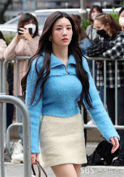 [e포토] 권은비 꽃미모 흩뿌리는 얼음 공주