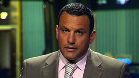 Гей снимката на Юксел поболя дъщеря му Новини бг