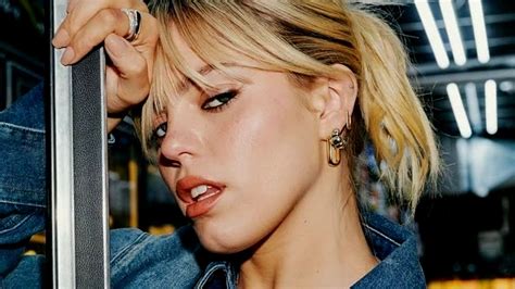 Renee Rapp Rilis Album Kedua Bite Me Selebritalk