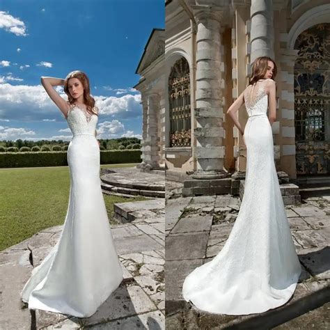 인어 웨딩 드레스 V 넥 민소매 레이스 아플리케 신부 가운 버튼 뒤로 스윕 기차 Boho 웨딩 드레스 2020wedding