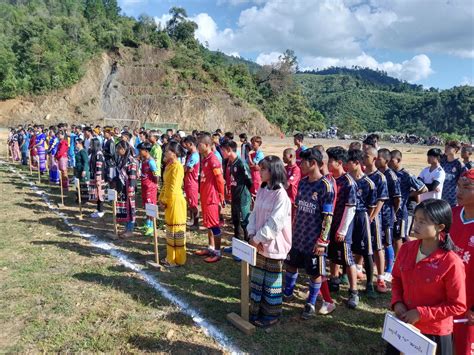 မက်မန်းမြို့၌ ၇၆ နှစ်မြောက် လွတ်လပ်ရေးနေ့အထိမ်းအမှတ်အကြို အမျိုးသားအလွတ်တန်း ဖူဆယ