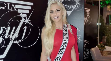 Sara Reljić Biografija Online