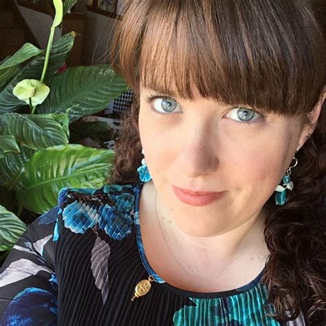 Aidro Kvoluyp3uiv5fjpjirqdakcllt4ple0onnfbktxdjfxxg S900 C K