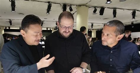 [단독] 애플 잡아라…삼성·구글·퀄컴 Xr동맹 내년 3만대 출격