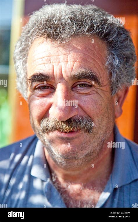Merkmale Armenischer Männer