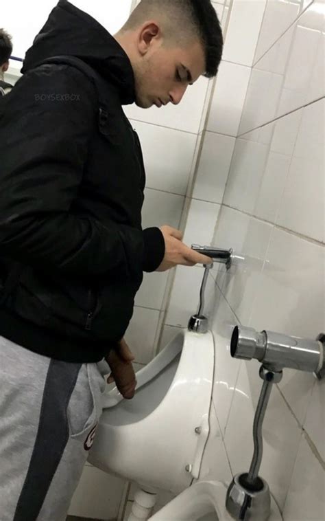 Pissing And Texting Pic