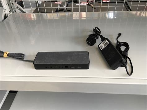 Docking Station Hp Usb C Universal Dock W Power Adapter Powers On