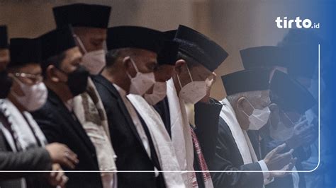 Wapres Maruf Amin Dan Ribuan Warga Salat Iduladha Di Istiqlal