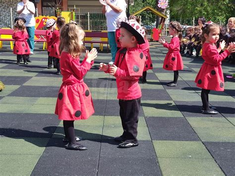 Детска ясла № 5 „Щурче“ стана на 50 Черноморски фар новини от Бургас и региона