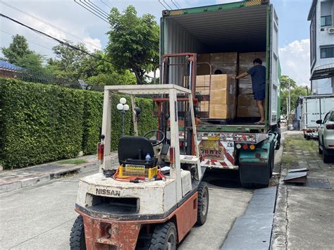 ให้เช่าโฟล์คลิฟท์รายวัน รายเดือน รายปี โทร 094 7725222 แถวนิคมอุตสาหกรรมท่าเรือเอเซียเทอร์มินัล