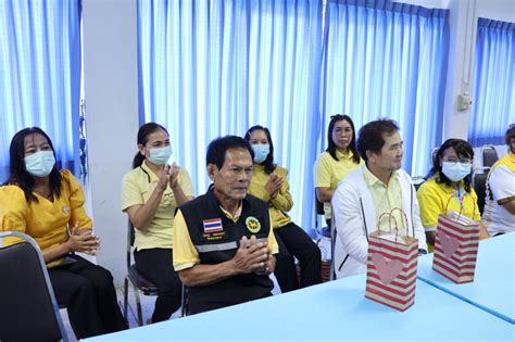 เทศบาลตำบลจระเข้หิน ต้อนรับนายวิโรจน์ ยิ้มกระโทก นักจัดการงานทะเบียนและบัตร