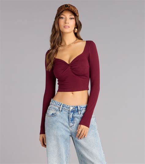 Effortless Tease Long Sleeve Crop Top And Windsor