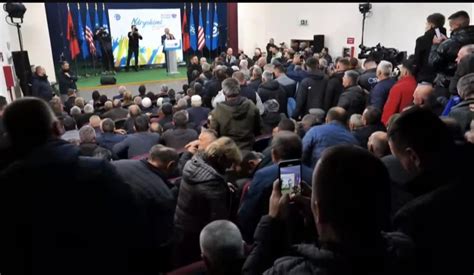 Fotolajm Berisha Prezanton Kandidatin Për Bashkinë E Krumës