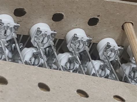 Through Hole Variable Resistor Presets 100E 1M At 4 75 Piece In Mumbai