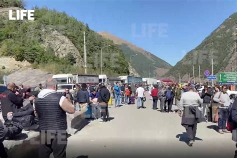 Глава МВД Грузии Гомелаури не увидел причин для закрытия границы с Россией