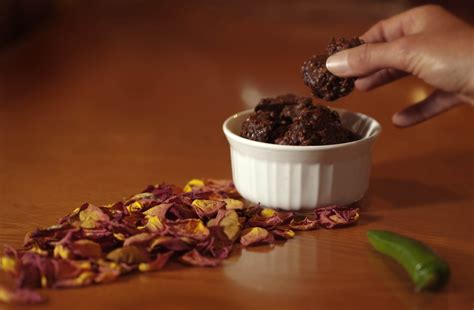 About Us Chilli And Rose