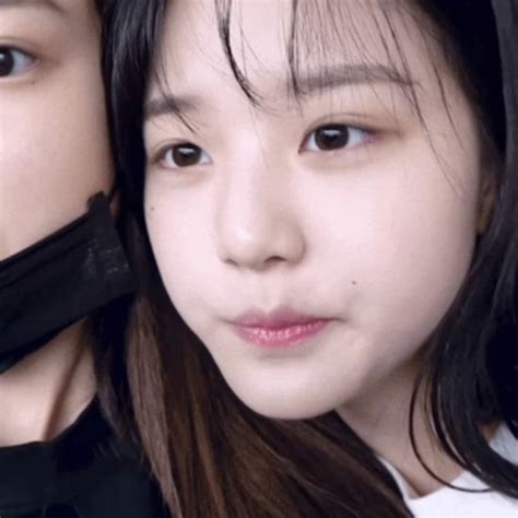 Iz One Closed Sunshine Rest