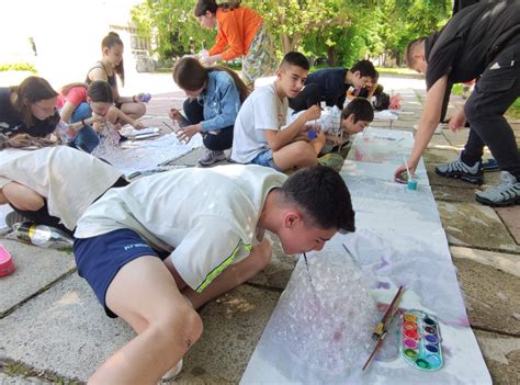 1 юни Международен ден на детето открит урок по рисуване ОУ Хан Аспарух гр Добрич