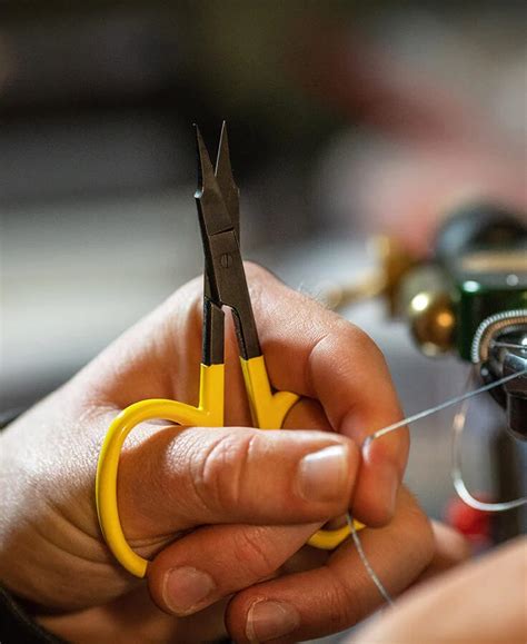 Ergo Precision Tip Scissors Salmo Nature