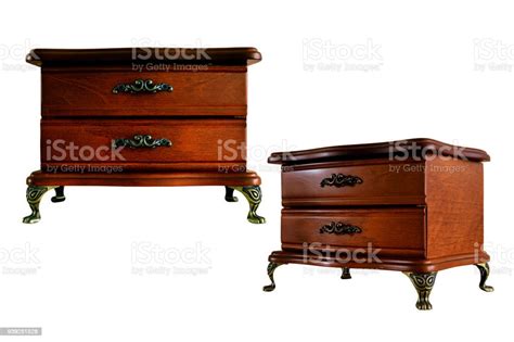 나무 상자 서랍의 가슴의 형태로 여자의 보석에 대 한 Сasket 고립 된 백색 배경입니다 0명에 대한 스톡 사진 및 기타