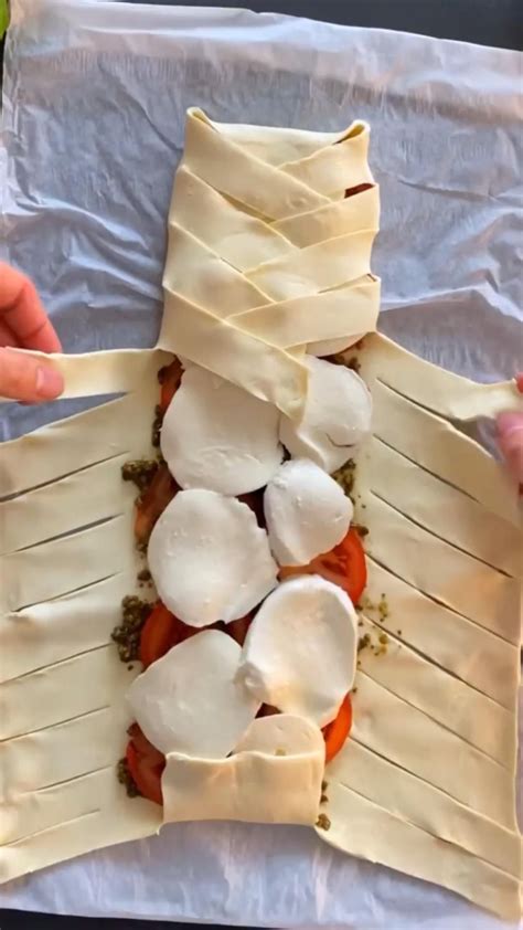 Tomato Basil Mozzarella Puff Pastry Tart Artofit