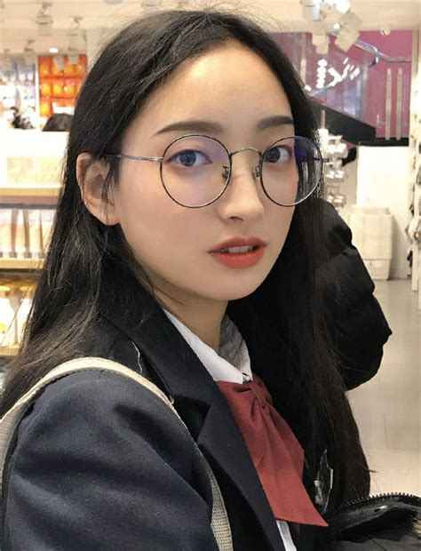 老牛分享第133期 反差婊之此生最爱眼镜婊 122P 技術討論區 草榴社區 t66y