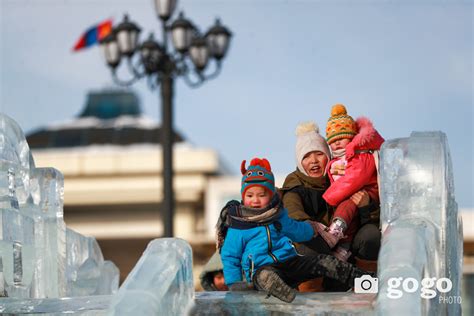 ФОТО Хавар болохоос урьтаж амралт дуусахаас өмнө амжаад гулгая
