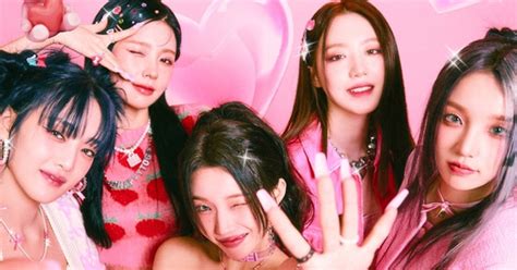 여자 아이들 퀸카 컴백 앞두고 Y2k 느낌 포스터 공개