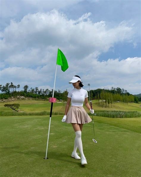 김미주 On Instagram ⛳️ 퍼팅 바보 모음집 인가ㅋㅋㅋ🤣 평일 일상 아침 골프 라운딩 역시 명랑골프 골린이 퍼터 골프스윙 Golf