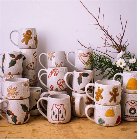 Таныг хамгийн мэдрэмжтэй Монита болгох 12 бэлэгний санаа