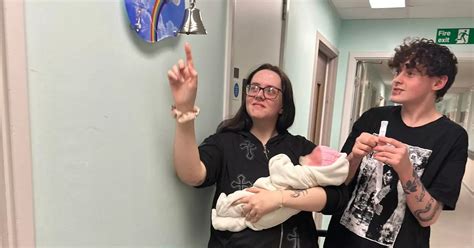 Woman Rushed To Hospital With Burst Appendix Gives Birth To Surprise Baby Just 40 Minutes